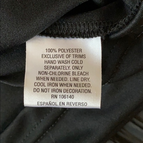 Maison Jules | Dresses | Maison Jules Gold Sequin Black Flowy Skirt ...